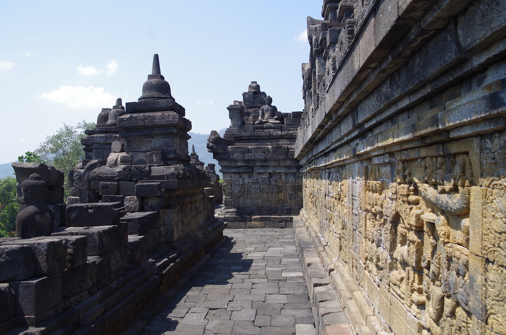 Writing History in Premodern Java - New Mandala